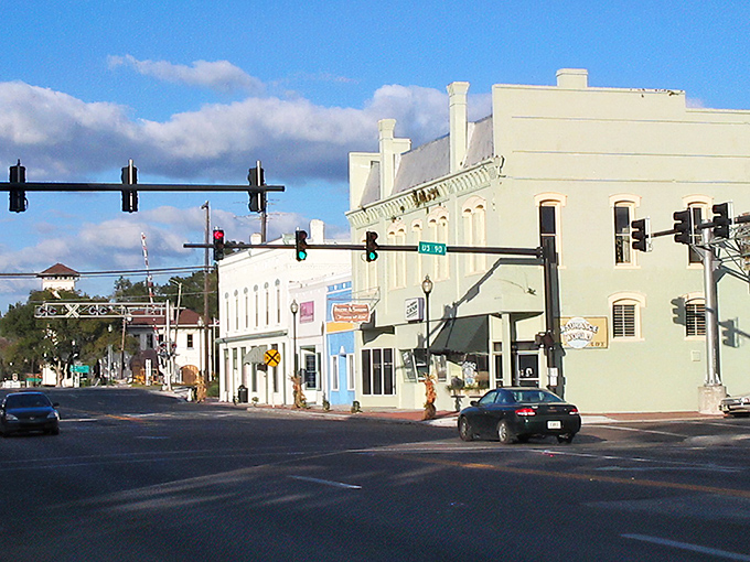 Downtown Live Oak offers that perfect small-town charm where traffic jams last seconds, not hours. Historic buildings line Ohio Avenue, creating a postcard-perfect scene that whispers "slow down and stay awhile."