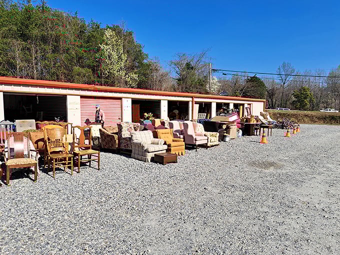 Outside furniture display that would make any porch-sitting enthusiast weak in the knees. Vintage chairs just waiting to hear your life story.