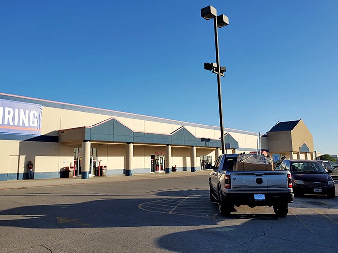 The unassuming exterior of Texas Thrift belies the wonderland of secondhand treasures waiting inside. Like a retail TARDIS—bigger on the inside than physics should allow.