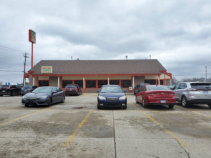 A bustling parking lot is the first clue you've found something special. In Ohio's diner culture, a full lot speaks volumes about what awaits inside.
