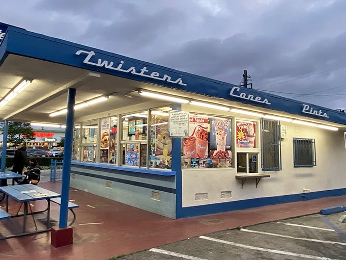 The blue-trimmed time machine of Inglewood, where "Twisters, Cones, Pints" isn't retro marketing—it's just Tuesday since forever.