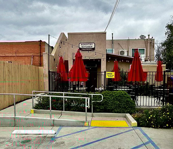 The unassuming exterior of Kountry Kitchen in Ramona hides culinary treasures within. Like finding a diamond in your grandmother's cookie jar – unexpected but delightful.