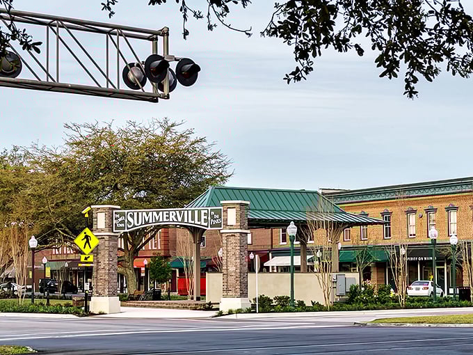 The iconic Summerville archway welcomes visitors like a small-town version of the pearly gates—except with better shopping and no admission requirements.