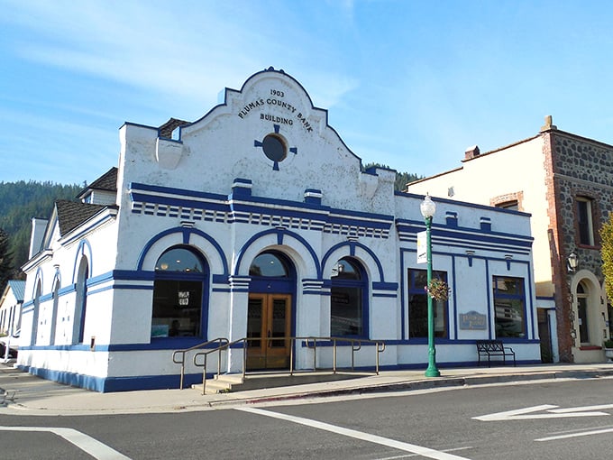 The historic Gadsden County Bank Building stands as a beautiful reminder that they just don't make 'em like this anymore—blue trim and all.
