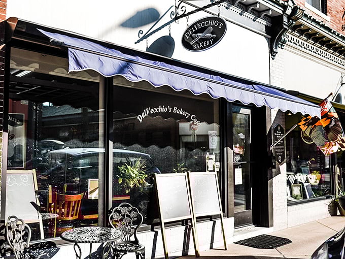 Del Vecchio's Bakery tempts passersby with its charming sidewalk seating—the perfect spot to savor a pastry while watching Snow Hill's gentle pace unfold.
