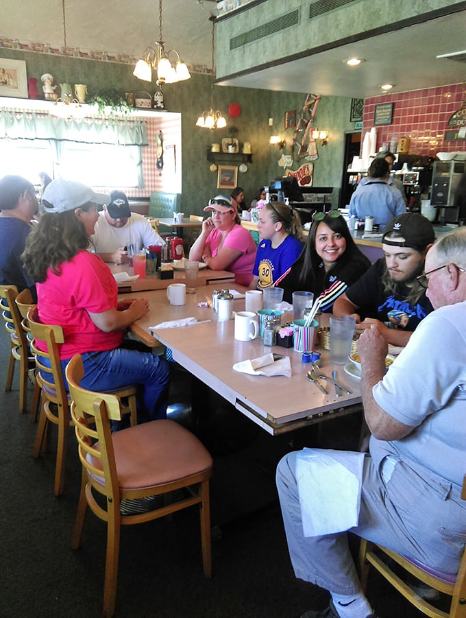 Where strangers become friends over coffee and pancakes. This isn't just a restaurant – it's Victorville's unofficial town hall with better food.