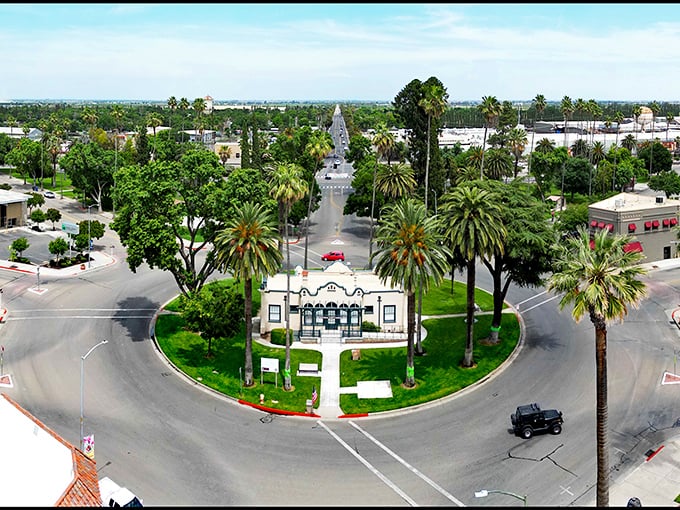 The iconic downtown circle showcases Patterson's Paris-inspired design—because who says you can't have European flair in the Central Valley?