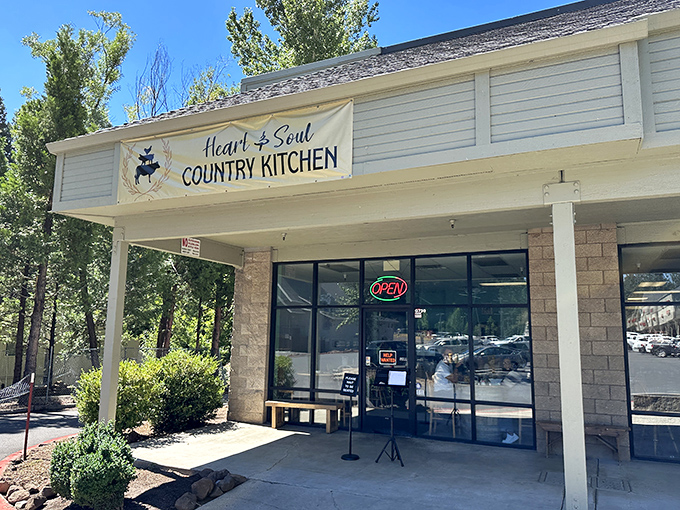 Heart & Soul Country Kitchen promises exactly what its name suggests – comfort food that hugs your insides like a culinary warm blanket.