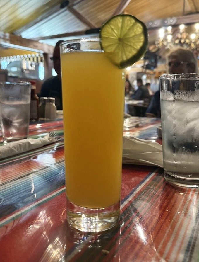 A mimosa that sparkles with promise – because sometimes lunch calls for celebration.