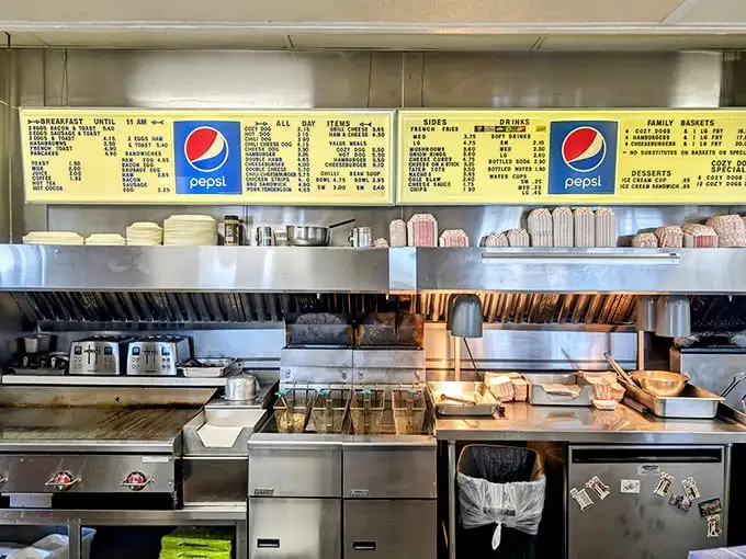 The open kitchen has nothing to hide—just honest cooking happening right before your eyes. No foam, no tweezers, just good food made the same way for generations.