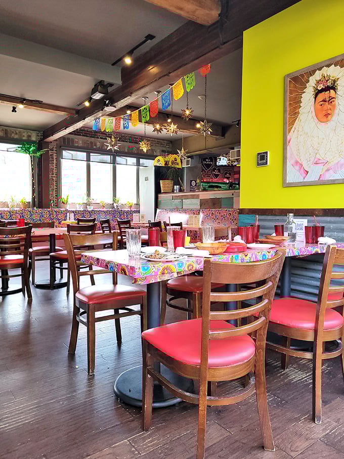 Another angle reveals star lights and papel picado, transforming brick walls into a year-round celebration space.