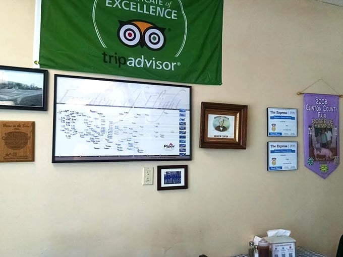 Awards on the wall tell the story that your taste buds will soon confirm – this place has earned its bragging rights one smoky masterpiece at a time.