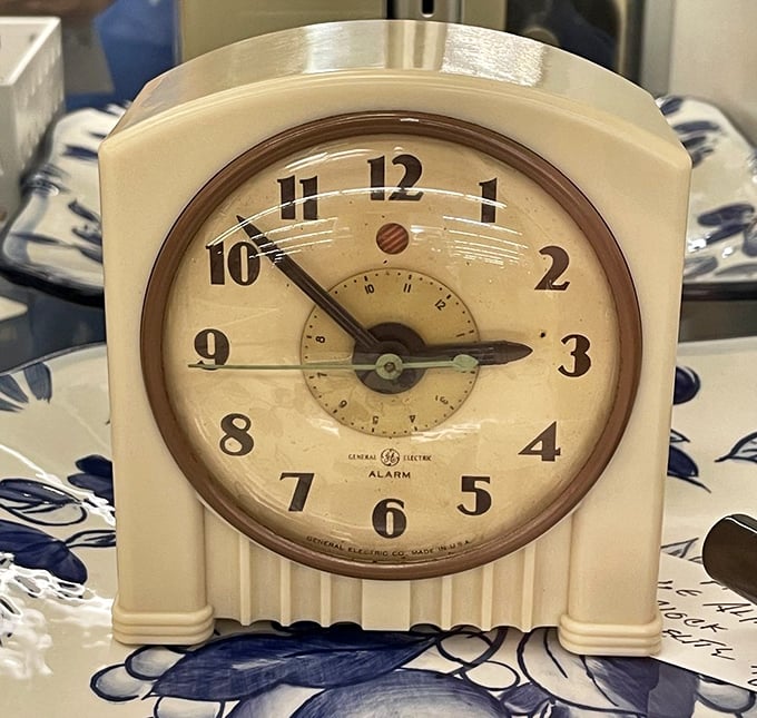 This General Electric alarm clock has probably woken someone for their first day at a job they've long since retired from.