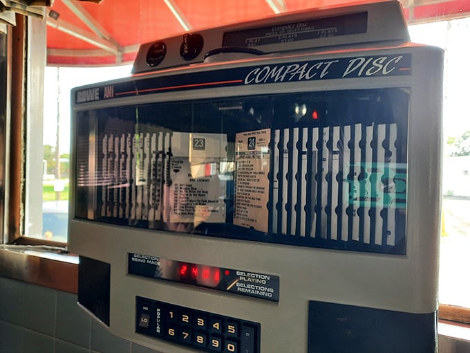 The tabletop jukebox—where three quarters still buys you a time machine. From Sinatra to Springsteen, pick your soundtrack for breakfast. 