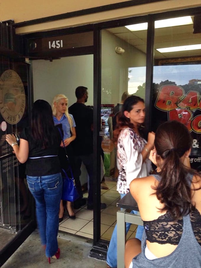 The line forms for a reason—when smoke signals this good waft through Pembroke Pines, people answer the call.