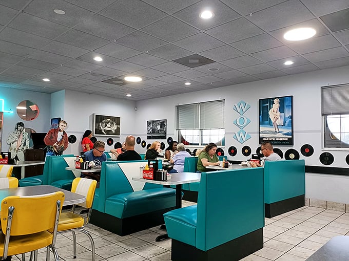 A dining room filled with the quiet hum of satisfaction – where strangers become temporary neighbors united by good food.
