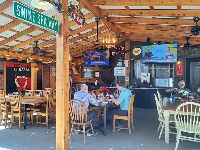 Locals know the secret – this is where Tampa comes to forget their troubles and remember their appetites.