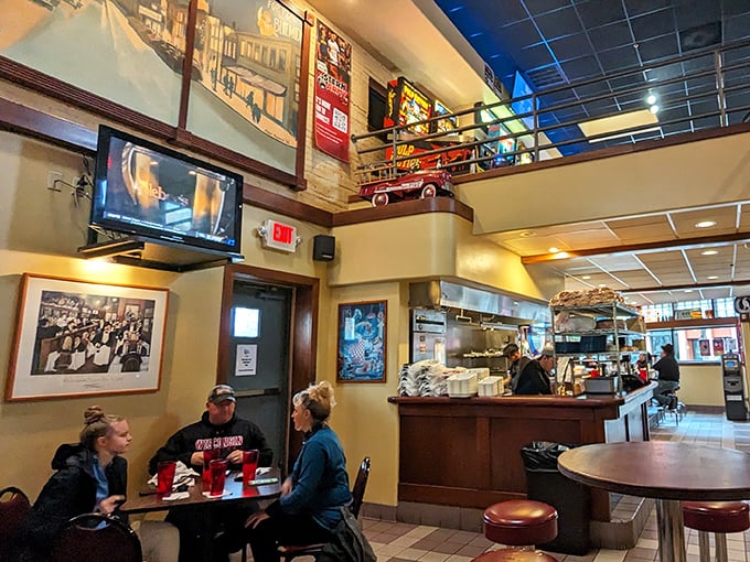 Where good food meets good company – Blue Moon's welcoming atmosphere makes it the perfect spot for catching up over comfort classics.
