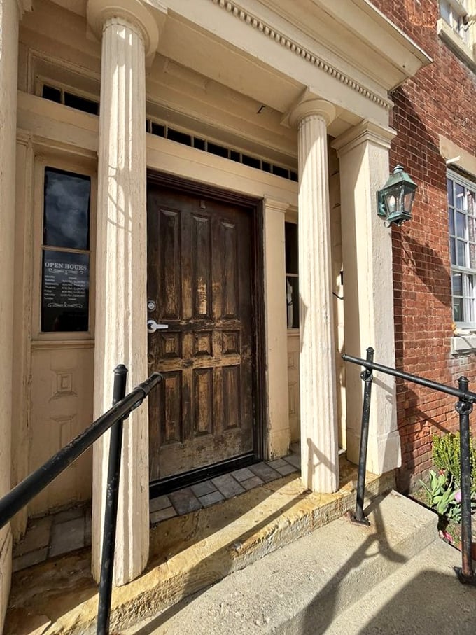 The entrance view promises good things ahead, and actually delivers on that promise.