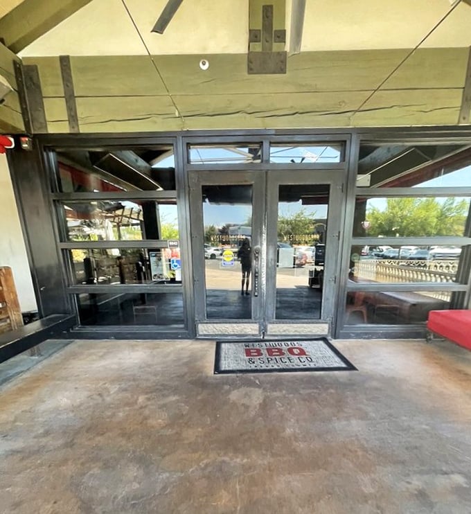 Even the entrance says "serious barbecue happens here." That welcome mat isn't just decoration—it's your first step toward flavor enlightenment.