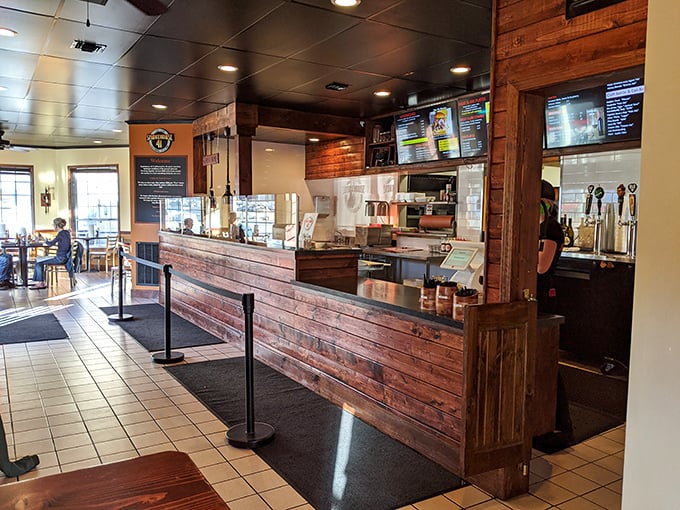 The ordering counter – where barbecue dreams are articulated and soon after, fulfilled with smoky perfection.