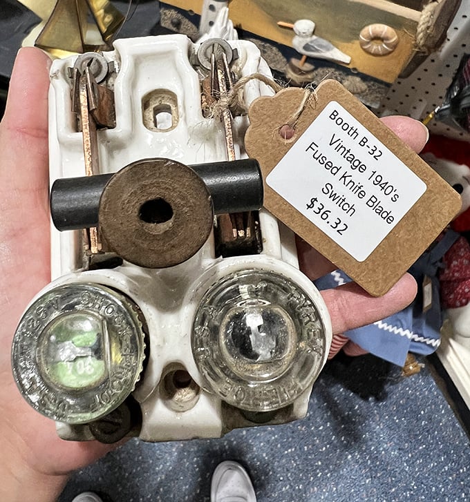 History in hand – a 1940s fused knife blade switch that survived decades to find its way to a new collector. Tactile connections to the past.