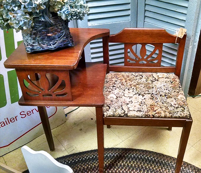 The gossip bench – that charming 1950s solution for comfortable phone conversations before we carried devices in our pockets.