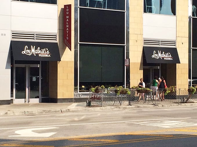 Clean lines and classic appeal – when pizza places look this confident, they deliver.