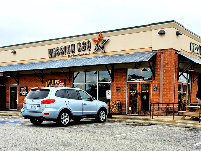Clean lines, serious barbecue – proving that great smoked meat doesn't need fancy frills to shine.