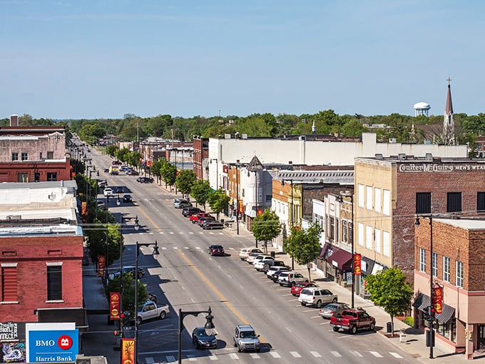 Pittsburg's tree-lined streets and classic architecture create a Norman Rockwell painting come to life—at prices that won't make your wallet weep.
