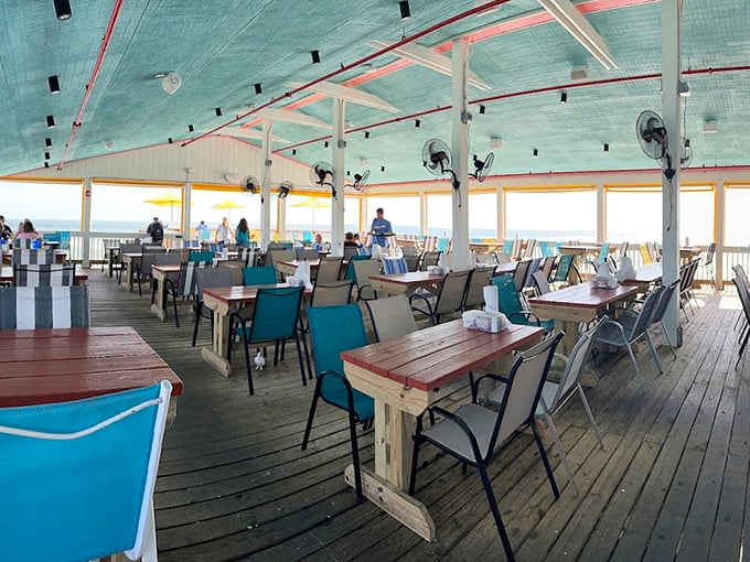 Beach rustic meets ocean fantastic - where the décor is simple but the views are anything but. 