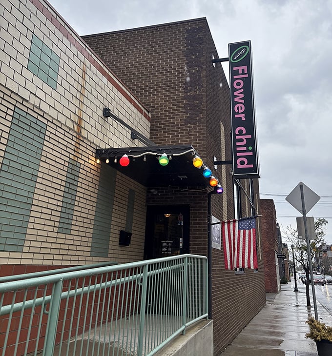 When vintage meets modern downtown energy, magic happens - especially for fashion lovers seeking authentic retro treasures.