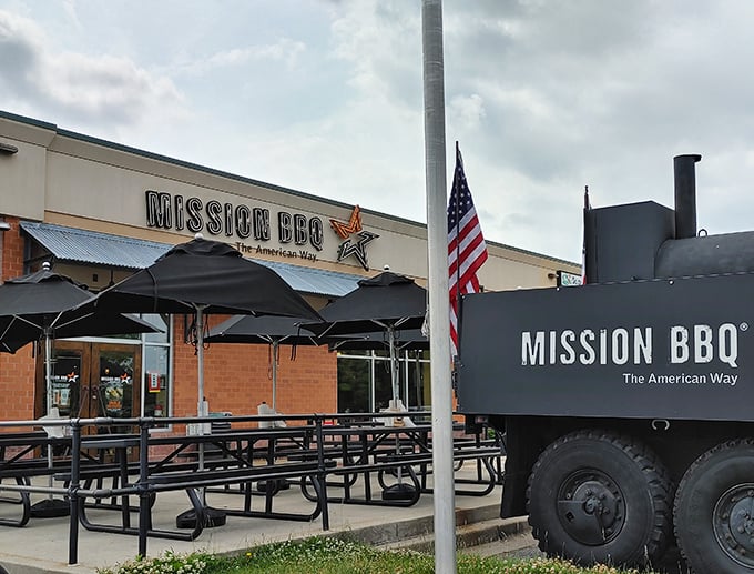 That massive smoker trailer means serious business – and seriously delicious brisket for lucky customers inside.