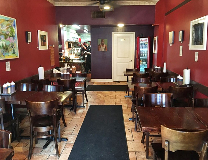 Another angle reveals the unpretentious charm – this place focuses on flavor, not fancy decorations or Instagram backdrops.