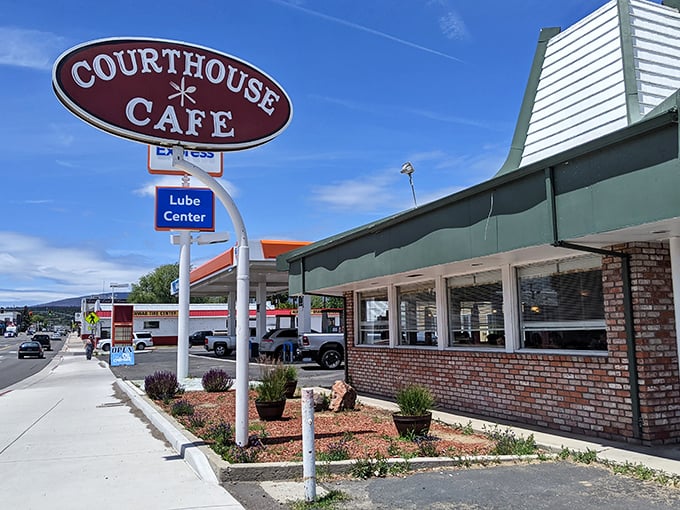 Courthouse Café promises hearty meals where judges and locals alike fuel up on small-town hospitality and generous portions.