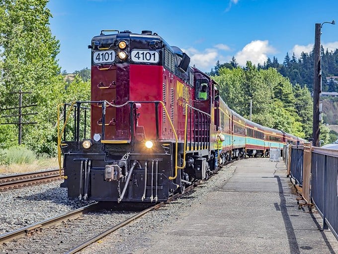 The classic train experience still thrills. This vintage engine pulls carloads of memories-in-the-making through the Columbia River Gorge.