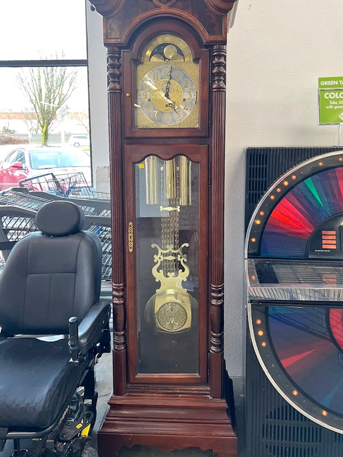 This grandfather clock isn't just telling time; it's offering a piece of history at a fraction of what you'd pay elsewhere.