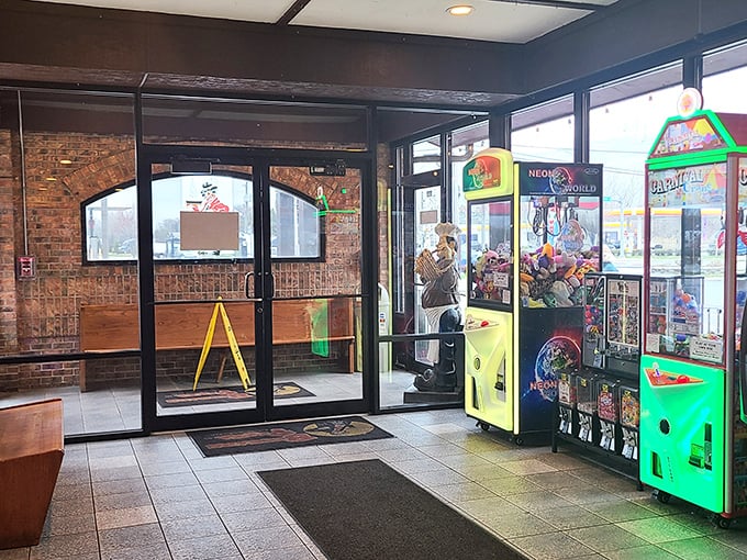 The entrance area features arcade games – because nothing builds an appetite for pizza quite like trying to beat your kid's high score.