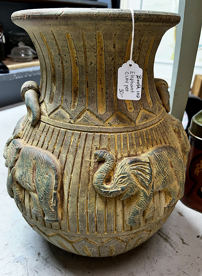 An elephant-adorned vessel that's traveled through time to reach your mantelpiece. Ancient design meets modern décor in this conversation-starting piece.