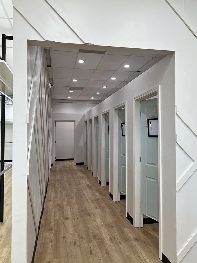 Fitting rooms that wouldn't be out of place in a department store. Try before you buy—what a revolutionary concept!