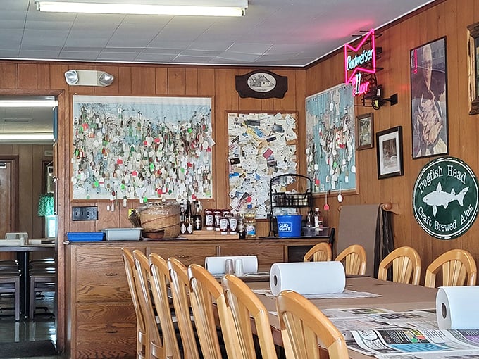 Wood-paneled walls covered in memories tell you this place has stories to share—if only these walls could talk between bites.