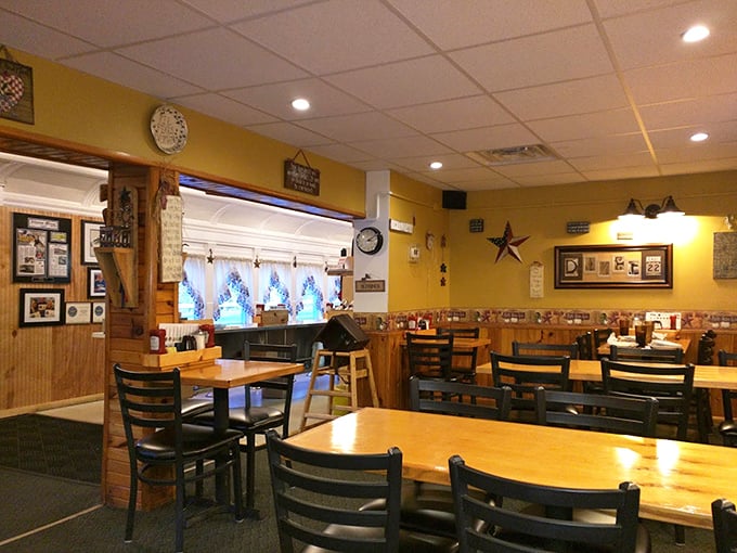 Warm wood tones and country charm create an atmosphere where calories don't count and diet talk is strictly prohibited.