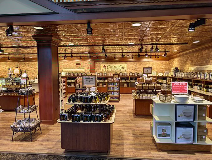 The marketplace offers culinary treasures to take home—because the only thing better than eating at Hartville is bringing a piece of it back to your kitchen.