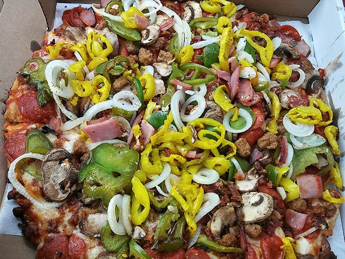 Supreme pizza that lives up to its royal name. Those banana peppers and onions aren't just toppings – they're the crown jewels of this masterpiece.
