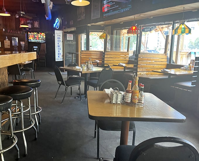 Another angle on comfort – where every table has its own story to tell.