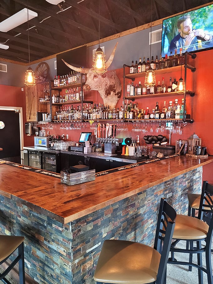 The bar area, crowned with longhorn décor, offers liquid courage before you tackle that 40-ounce Tomahawk for two.