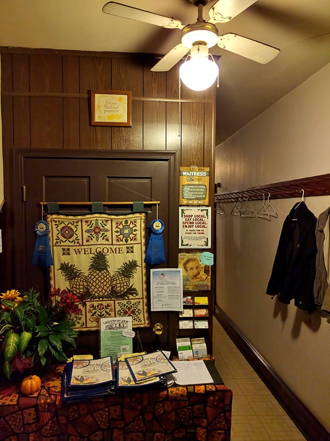 The entryway sets the tone with its welcoming quilt display and local information. Even the coat rack seems to say, "Stay awhile, friend."