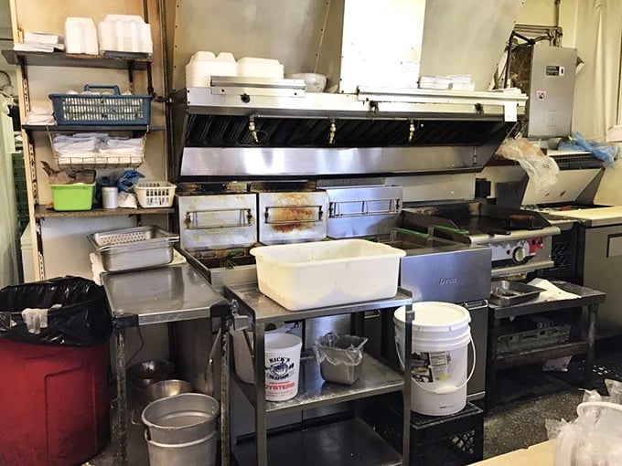 Behind every great sandwich is a kitchen that means business. No fancy sous vide machines here—just well-seasoned equipment that knows how to treat seafood right.