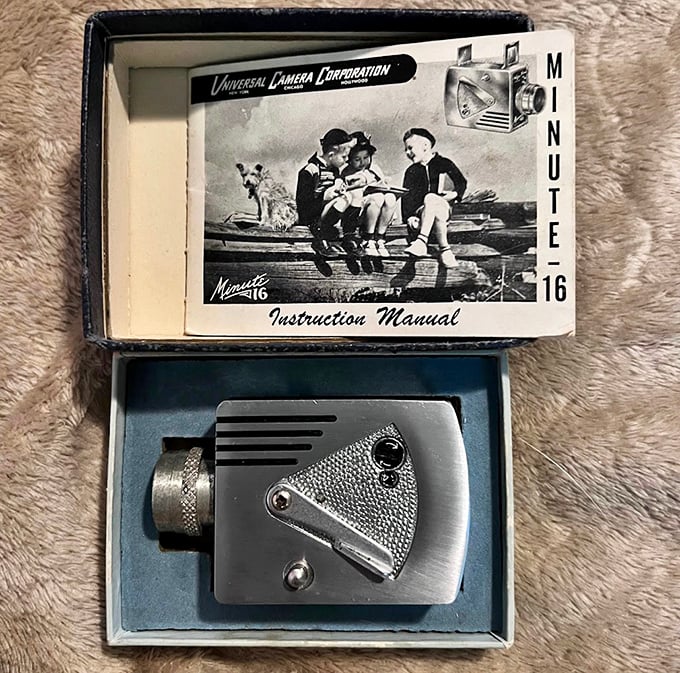 Vintage cameras that captured memories before phones made everyone a photographer – pure mechanical poetry.