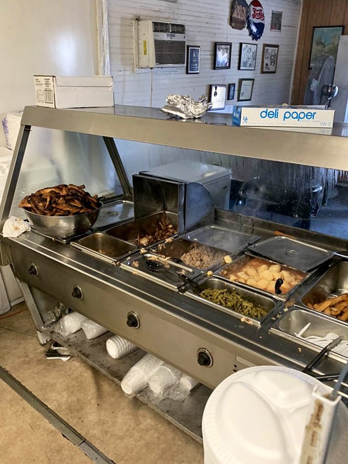 Sweet tea in a steel dispenser—the unofficial champagne of the South. At B's, it's the perfect palate cleanser between bites of barbecue perfection.